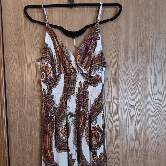 Milano | Dresses | Milano White And Brown Paisley Maxi Dress | Poshmark